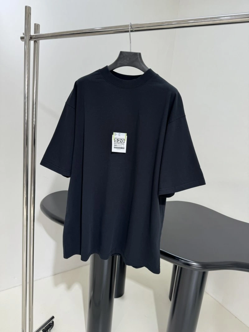 Unclassified Brand T-Shirts