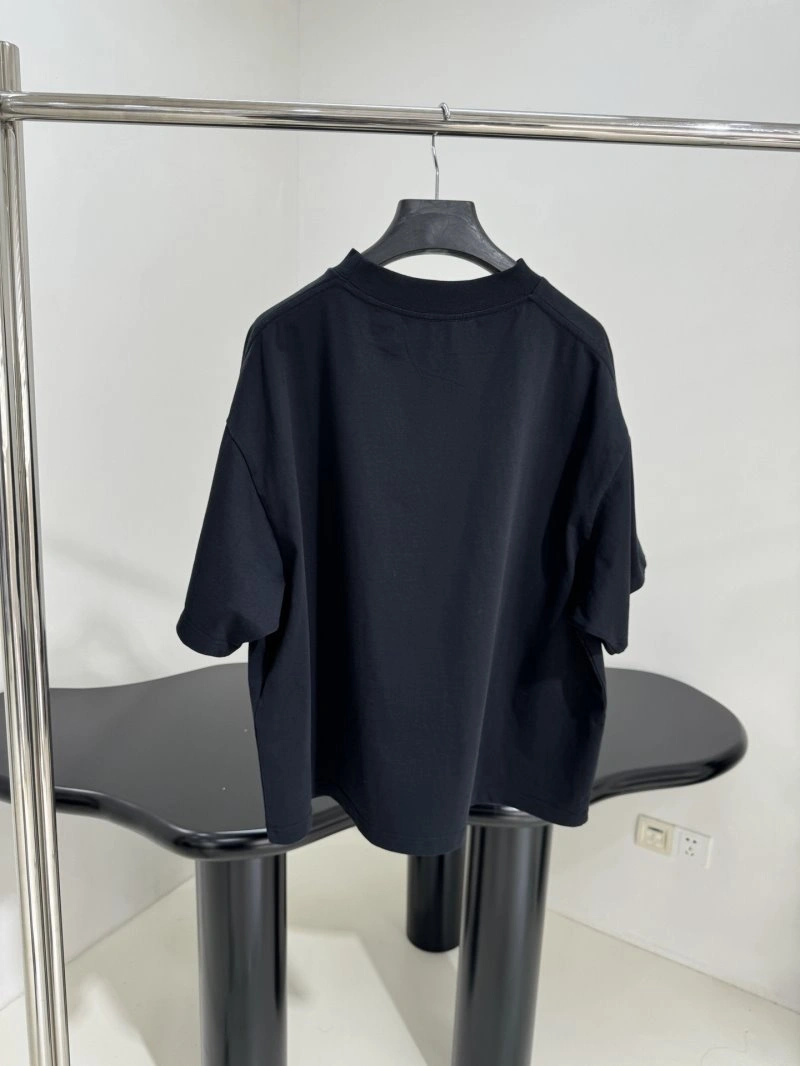 Exact replica Unclassified Brand T-Shirts