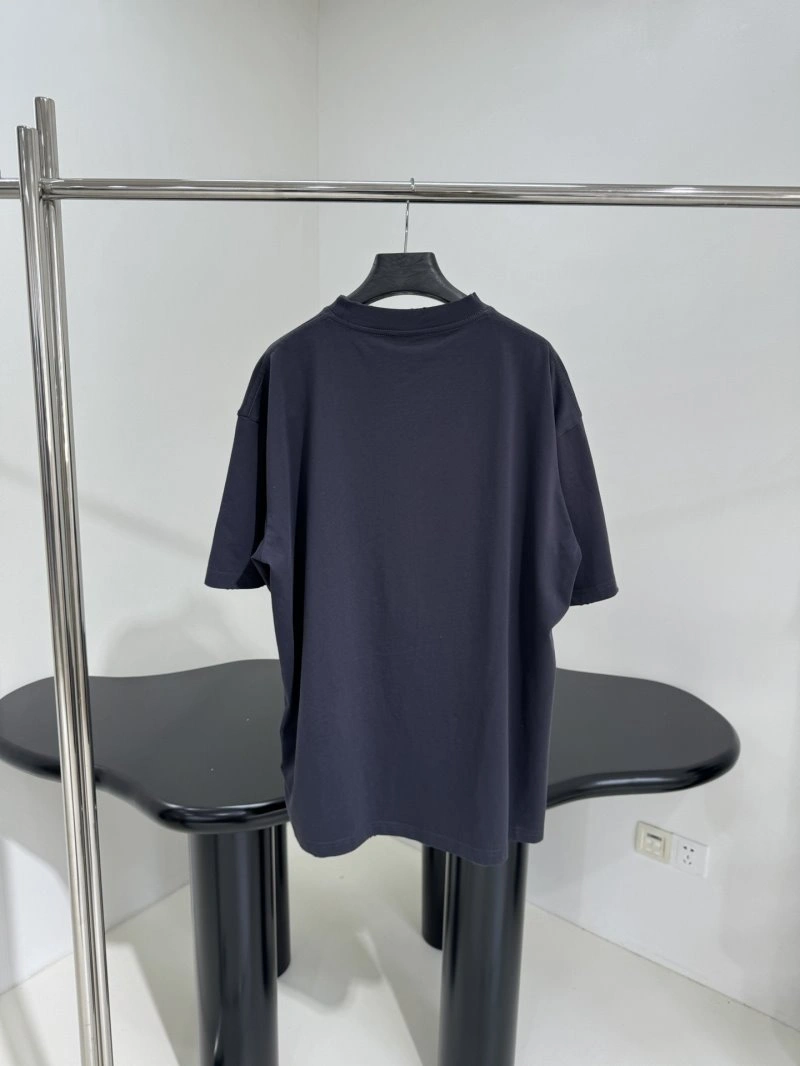 Exact replica Unclassified Brand T-Shirts