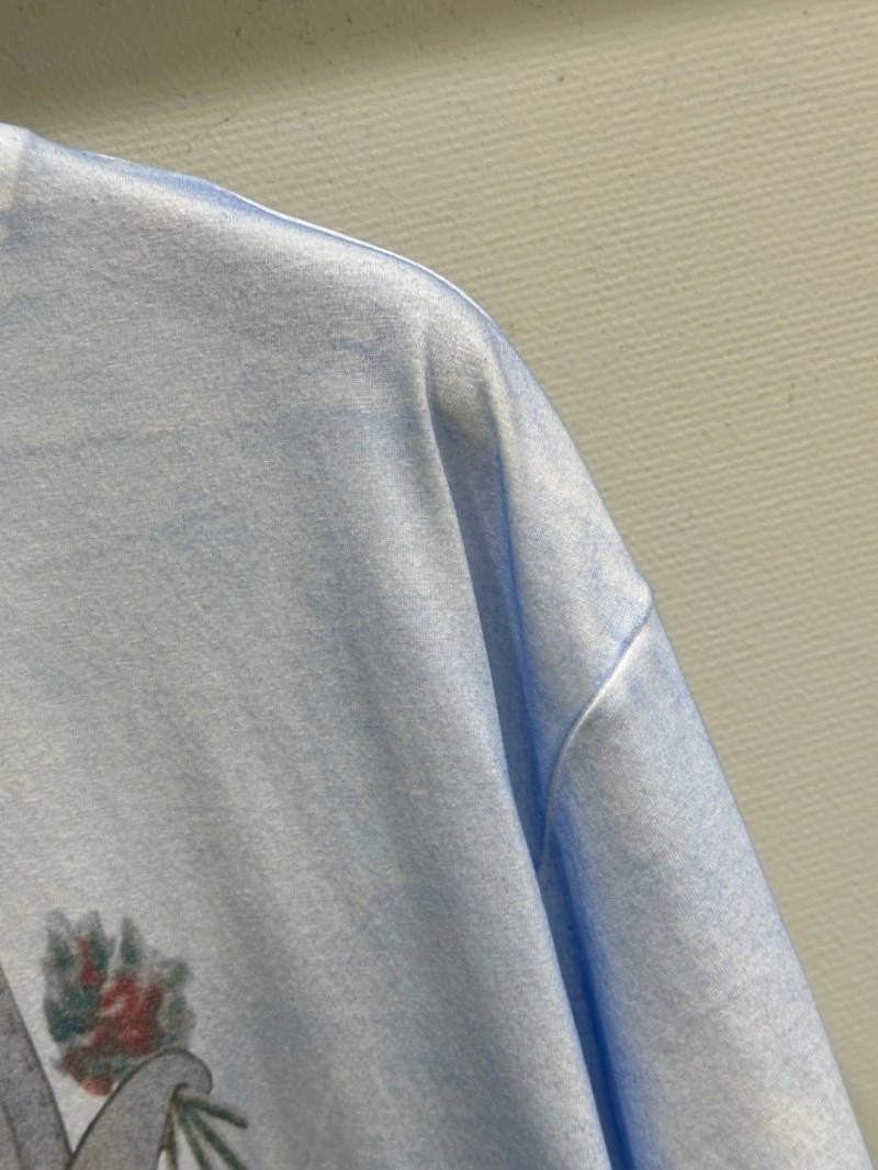 Real Unclassified Brand T-Shirts