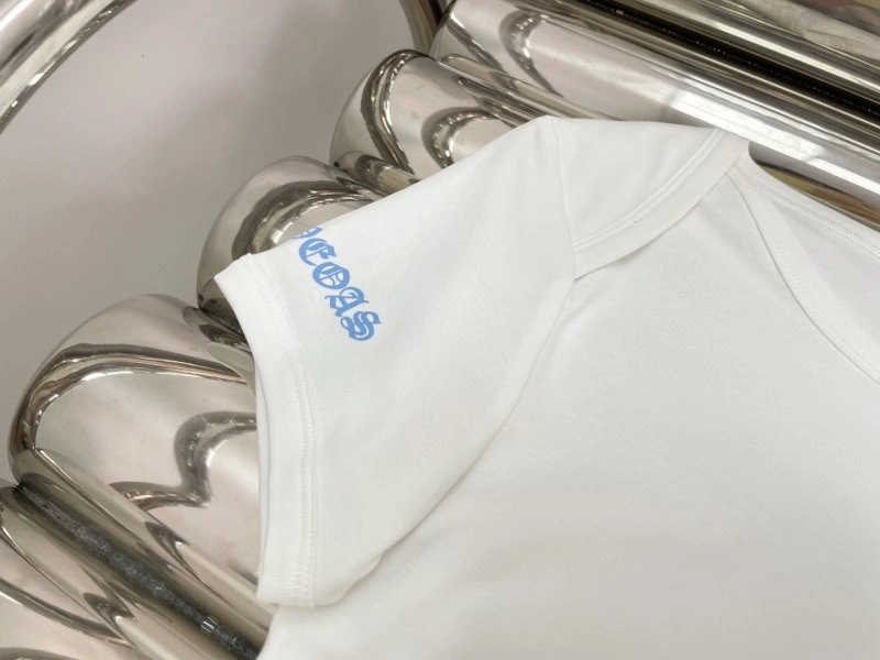 Real Unclassified Brand T-Shirts