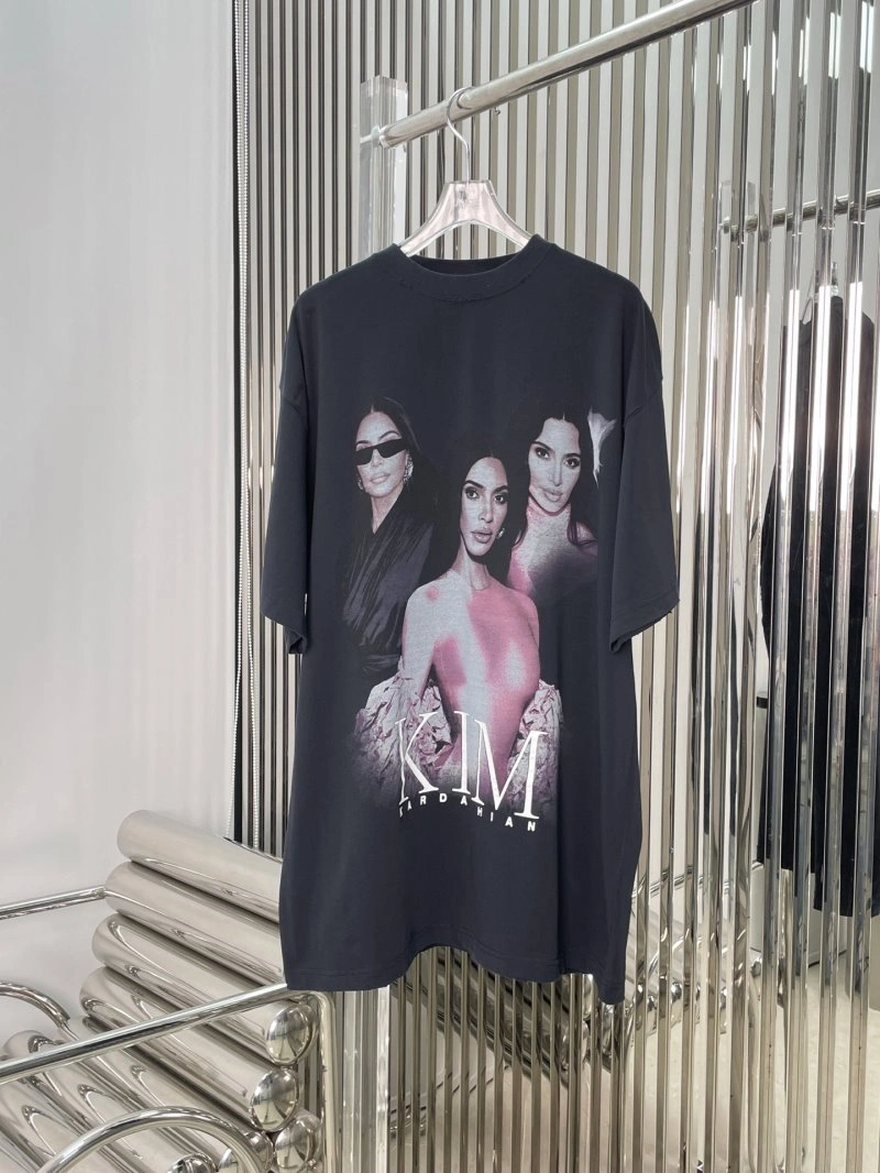 Unclassified Brand T-Shirts