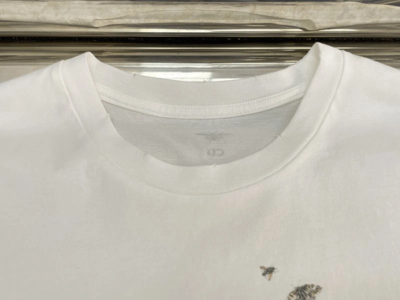 Inexpensive Unclassified Brand T-Shirts