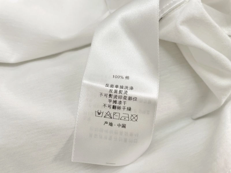 Inexpensive Unclassified Brand T-Shirts