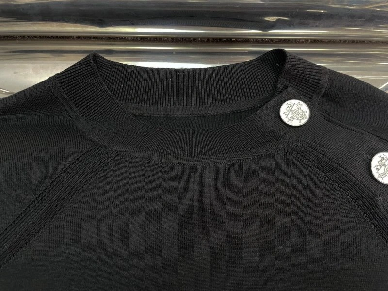 Low-cost Unclassified Brand T-Shirts