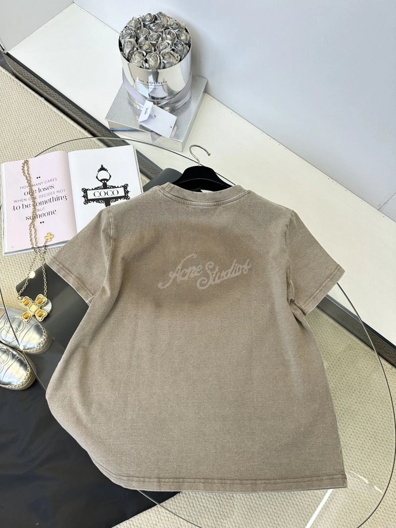 Low-cost Unclassified Brand T-Shirts