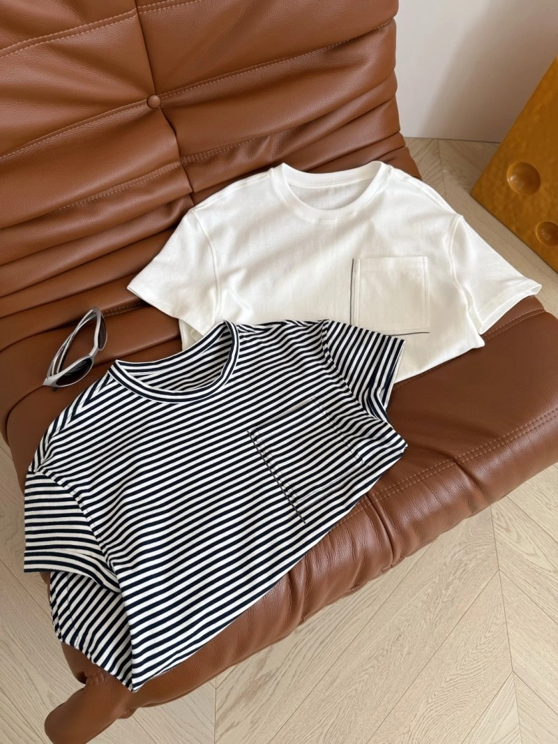 Unclassified Brand T-Shirts
