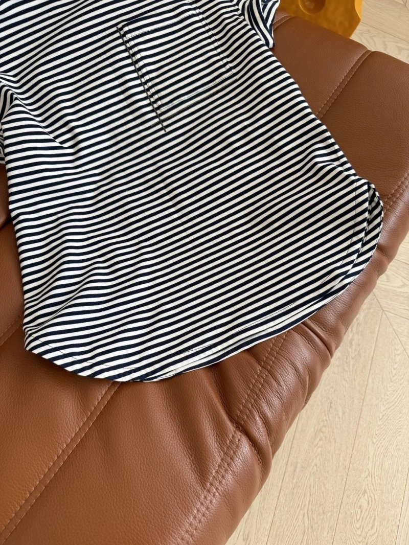 Economical Unclassified Brand T-Shirts