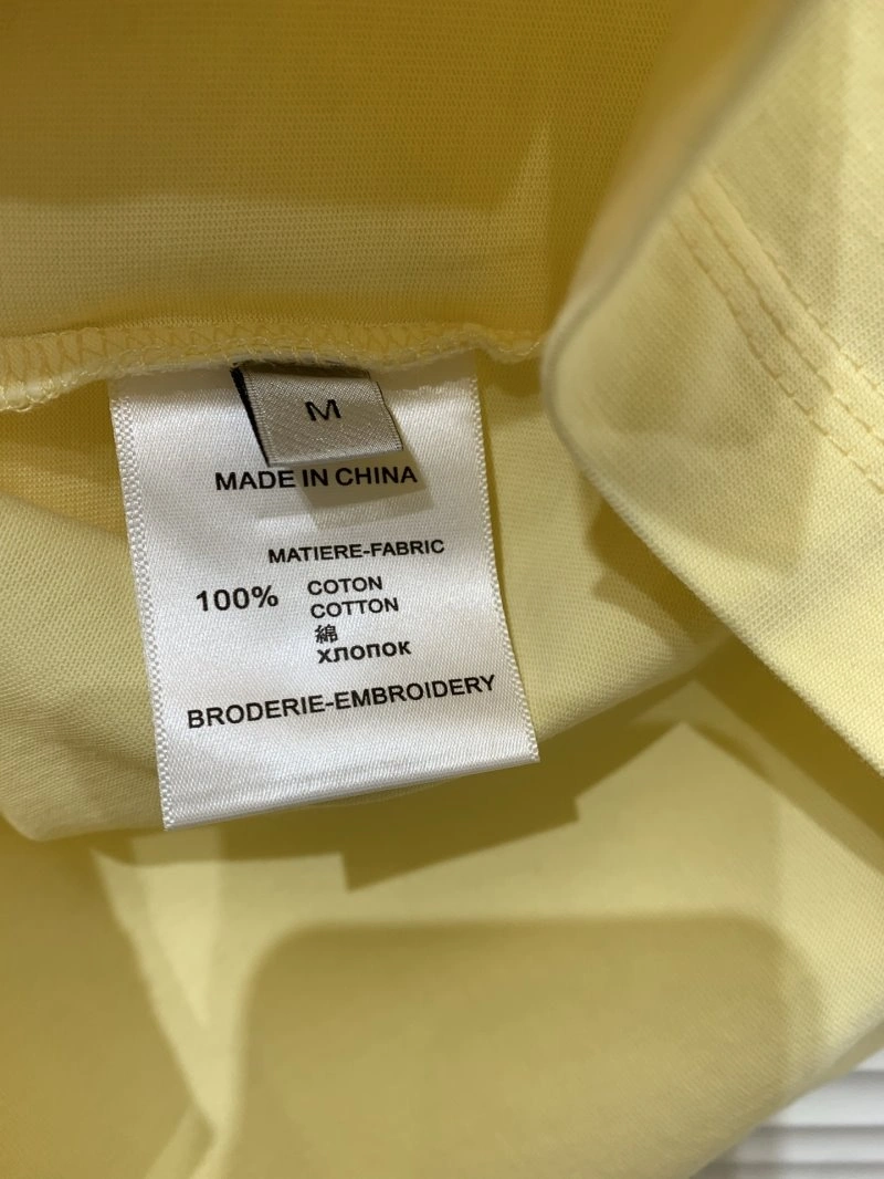 Inexpensive Unclassified Brand T-Shirts