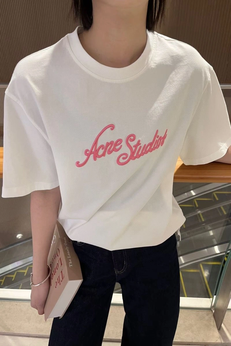 Unclassified Brand T-Shirts