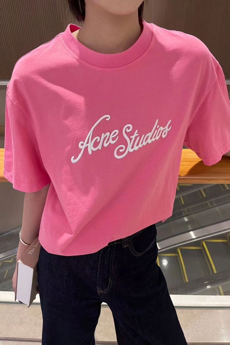 Unclassified Brand T-Shirts