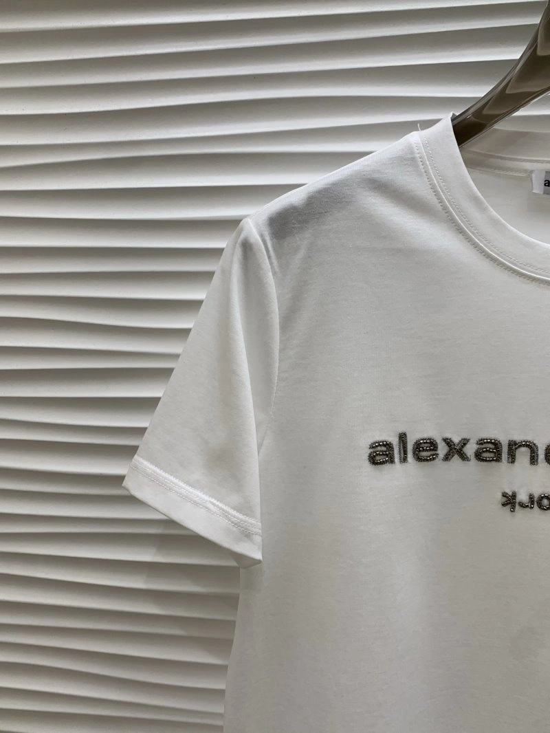Top match Unclassified Brand T-Shirts