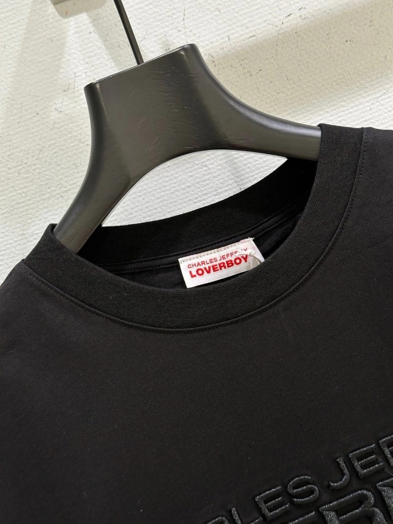 Brand-authenticated Unclassified Brand T-Shirts