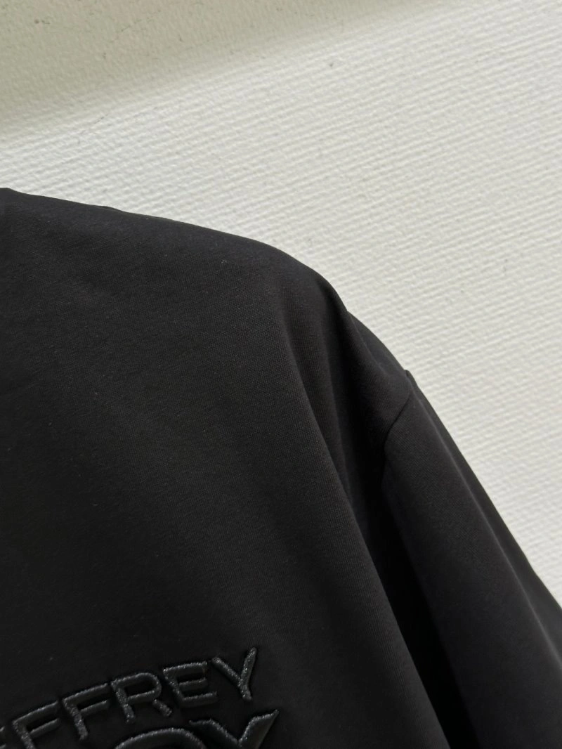 Brand-authenticated Unclassified Brand T-Shirts
