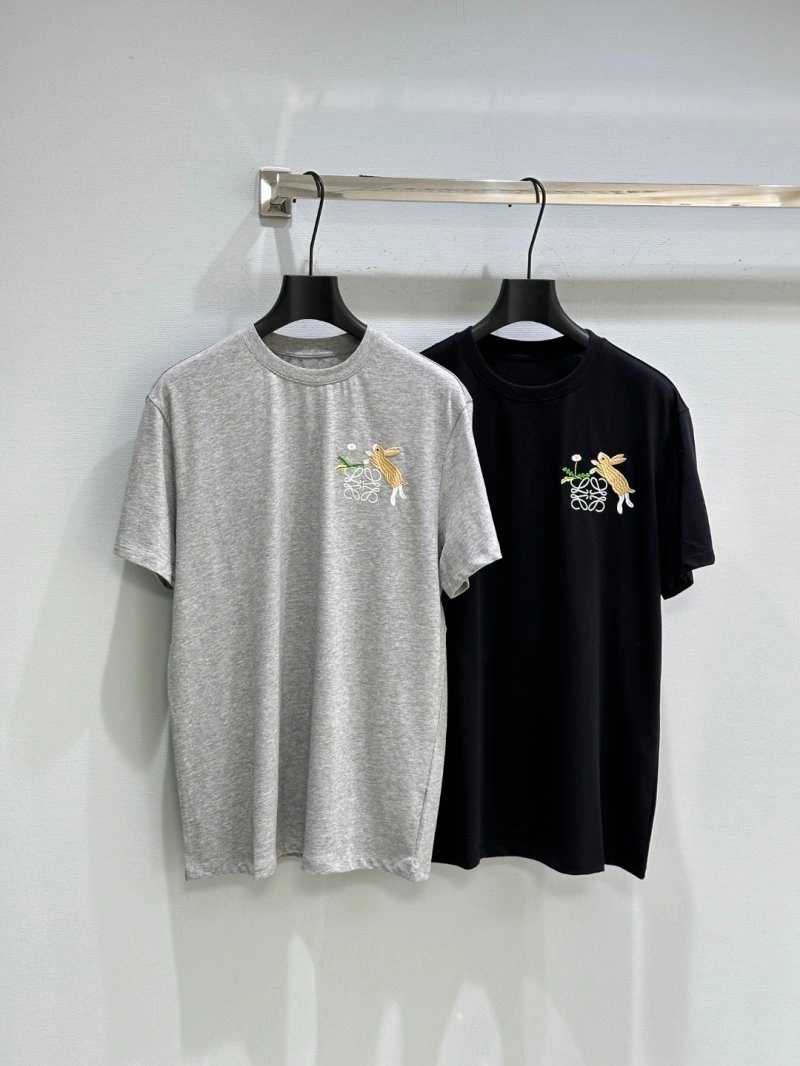 Unclassified Brand T-Shirts