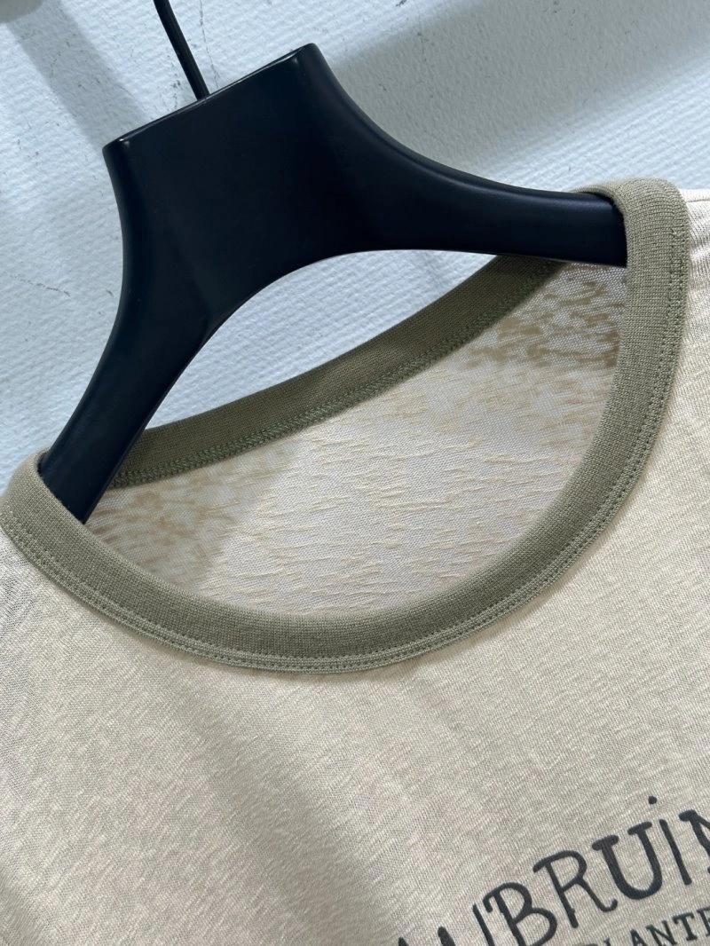 Real Unclassified Brand T-Shirts