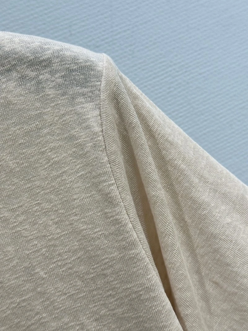 Top match Unclassified Brand T-Shirts
