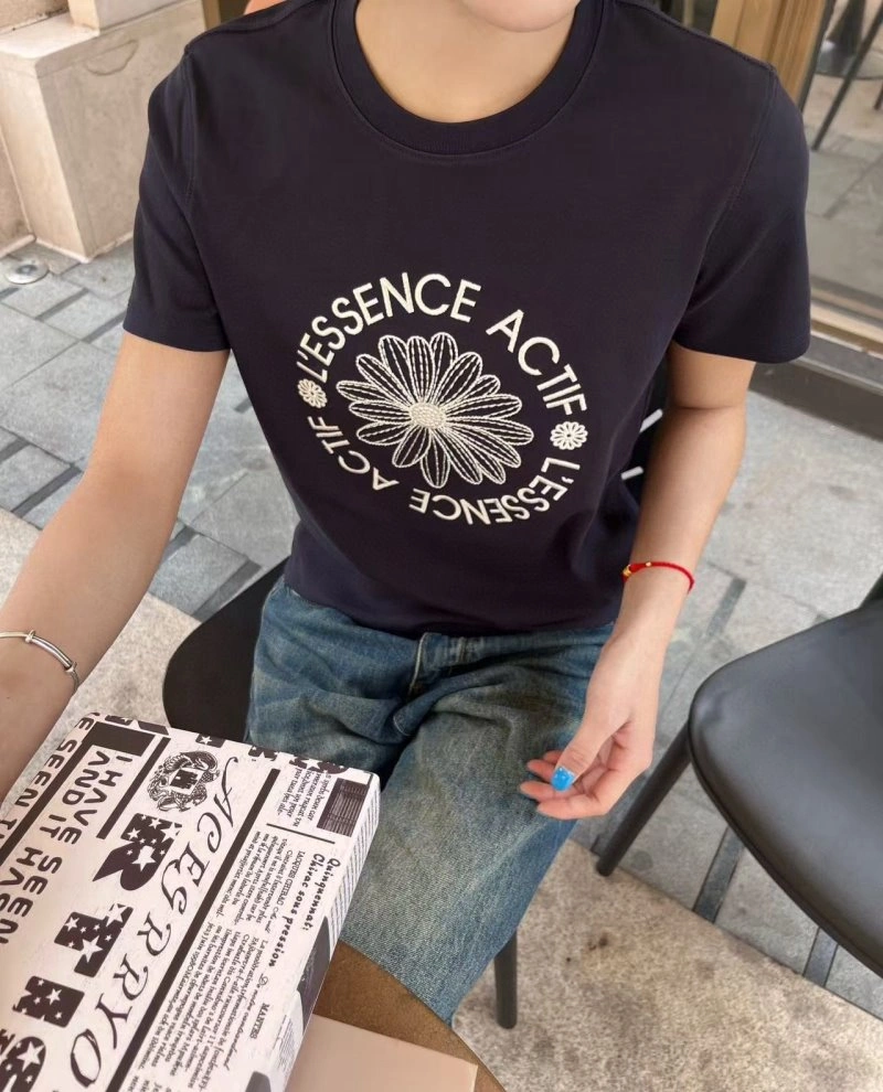 Unclassified Brand T-Shirts