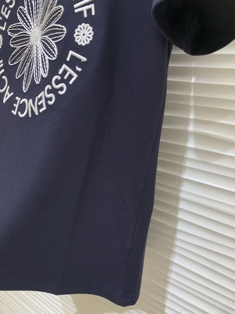 Low-cost Unclassified Brand T-Shirts