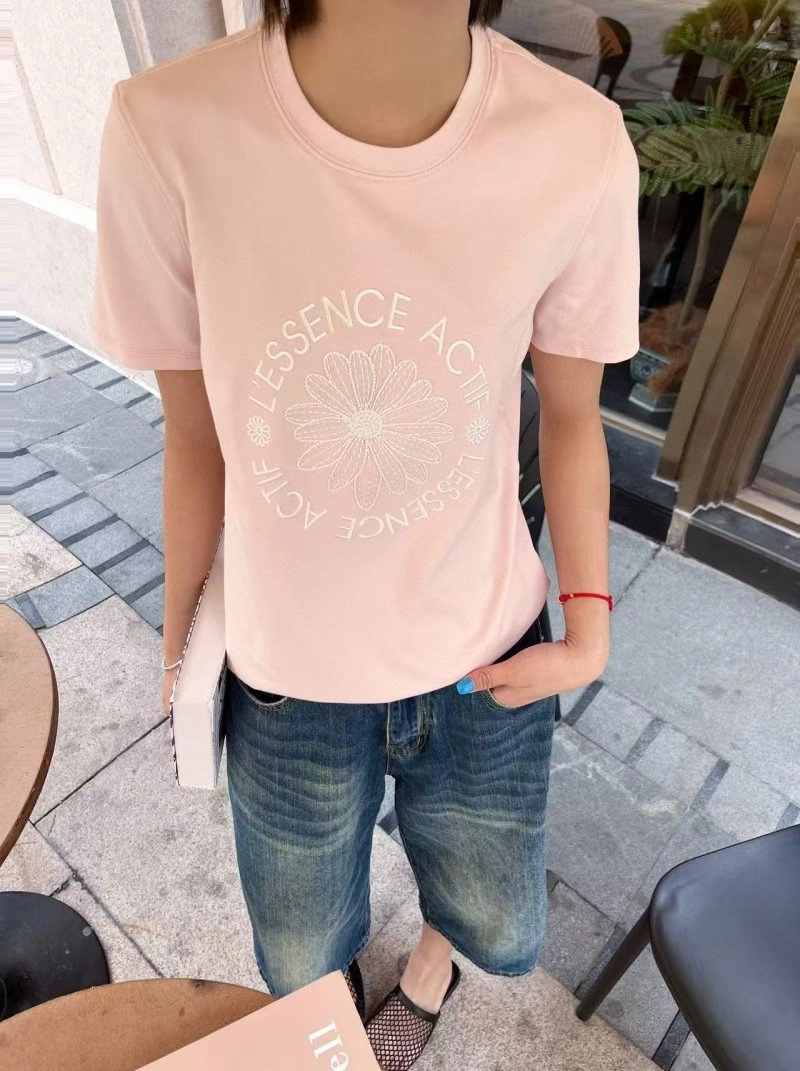 Unclassified Brand T-Shirts