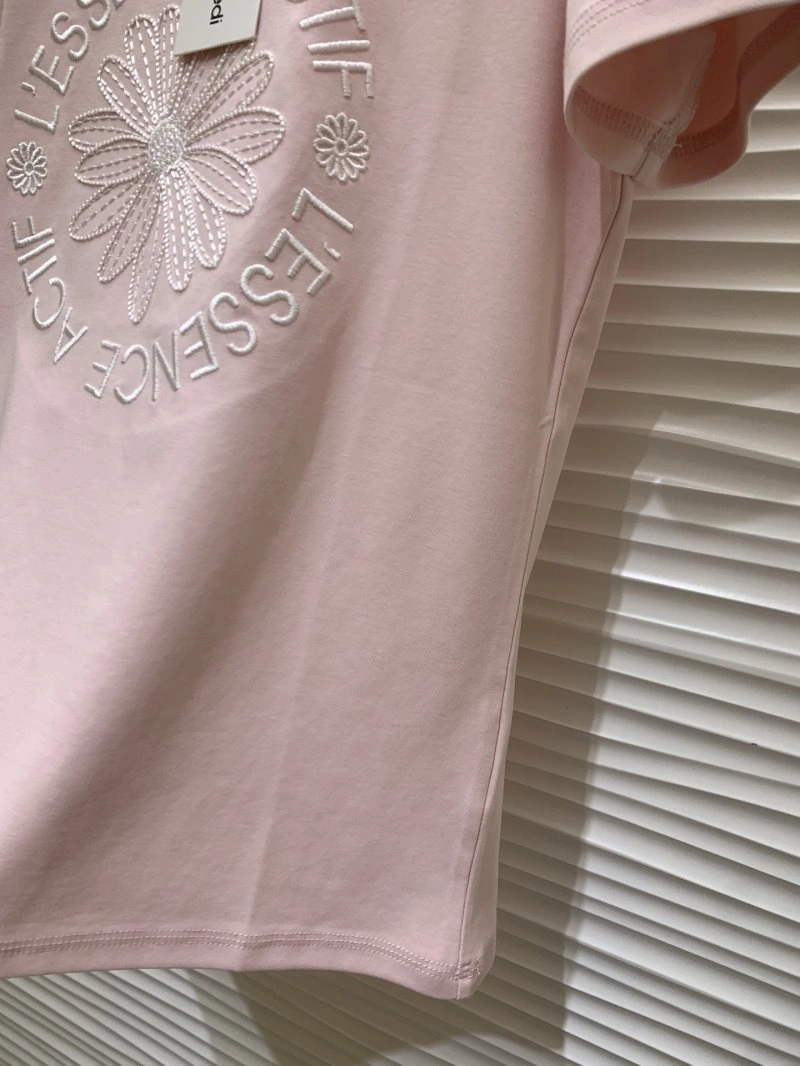 Affordable Unclassified Brand T-Shirts