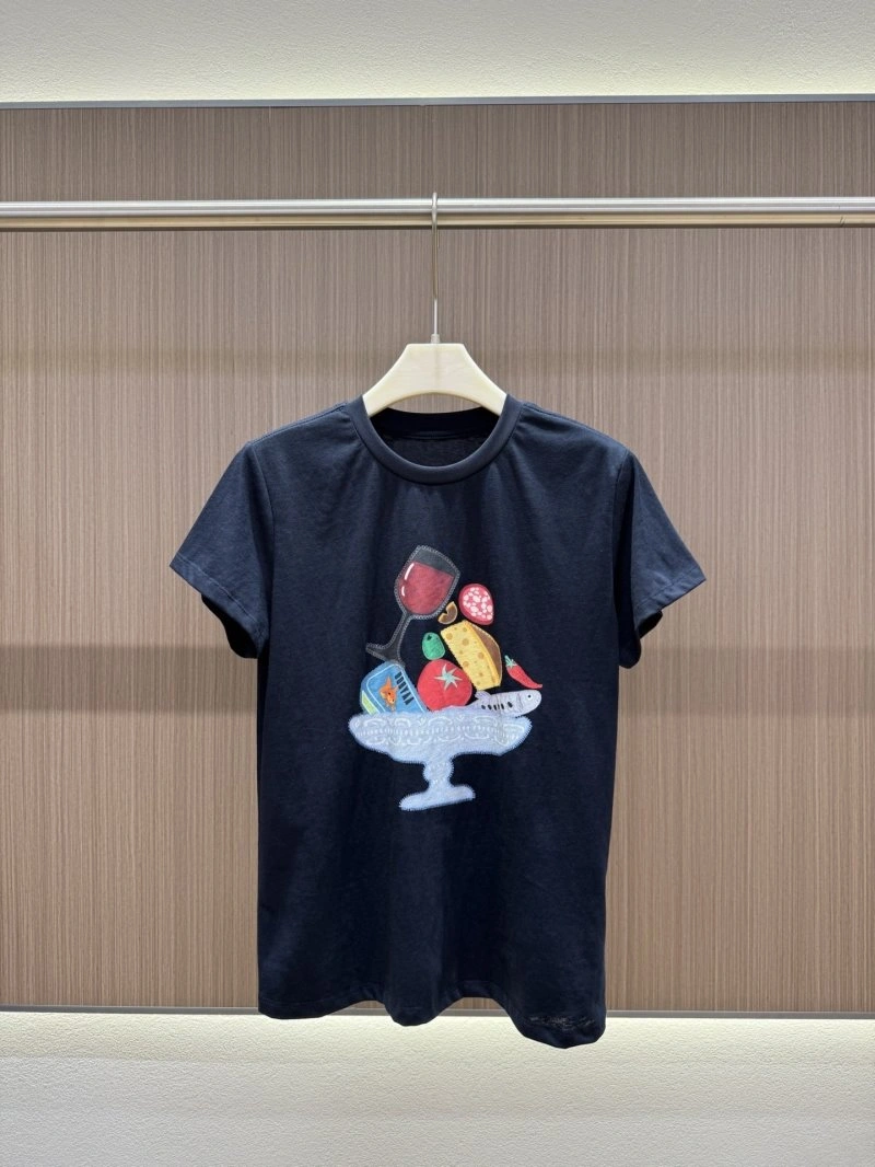 Cut-rate Unclassified Brand T-Shirts