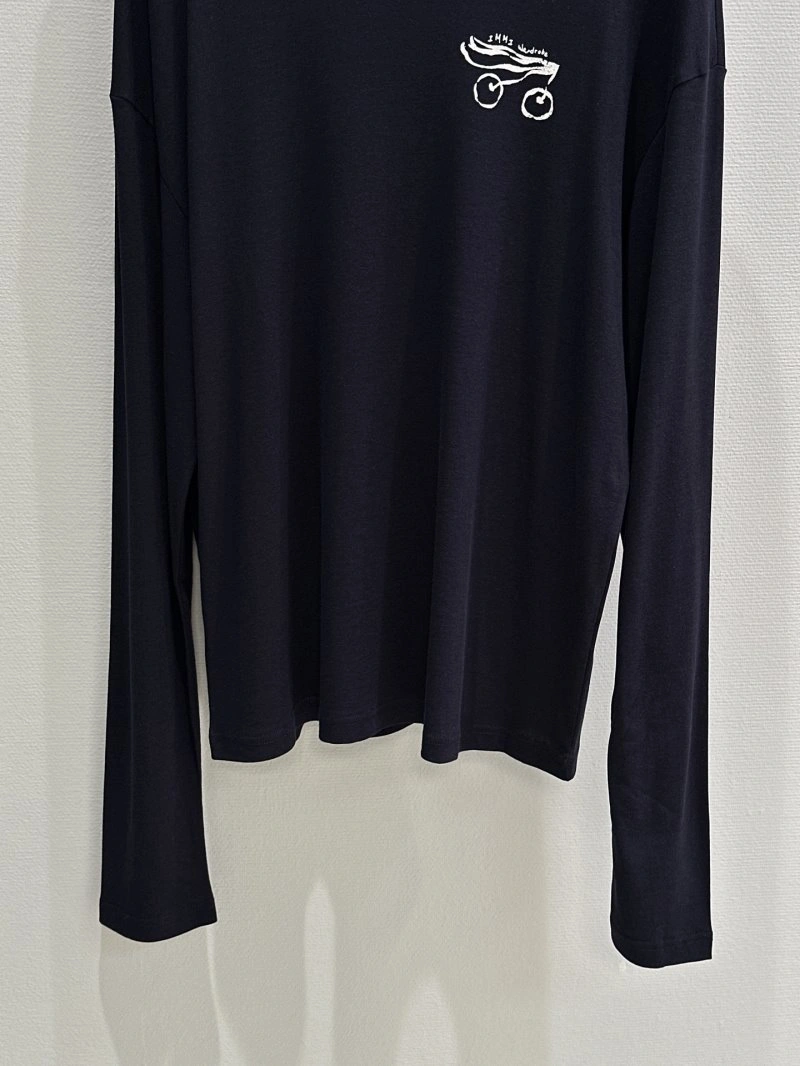 Cut-rate Unclassified Brand T-Shirts