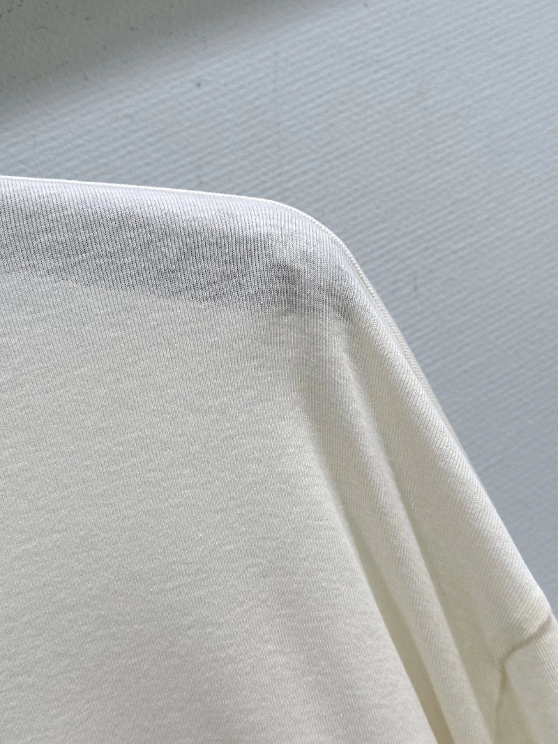 Discounted Unclassified Brand T-Shirts