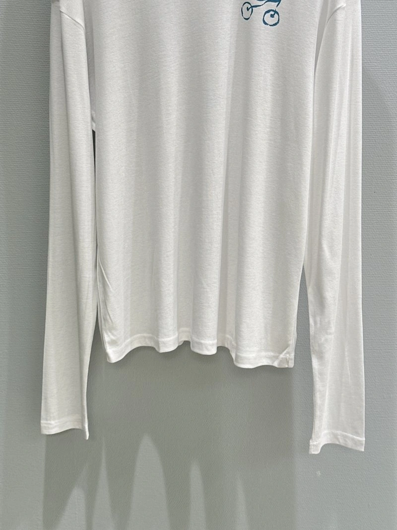 Cut-rate Unclassified Brand T-Shirts