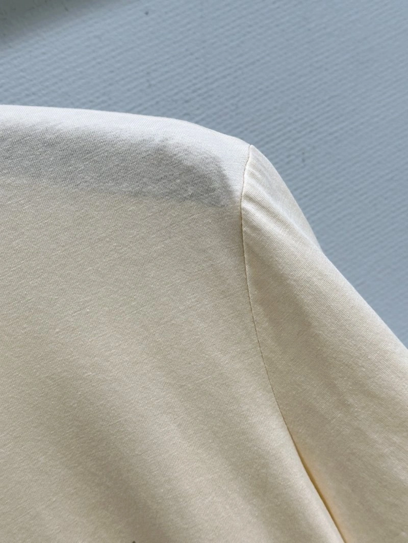 Economical Unclassified Brand T-Shirts
