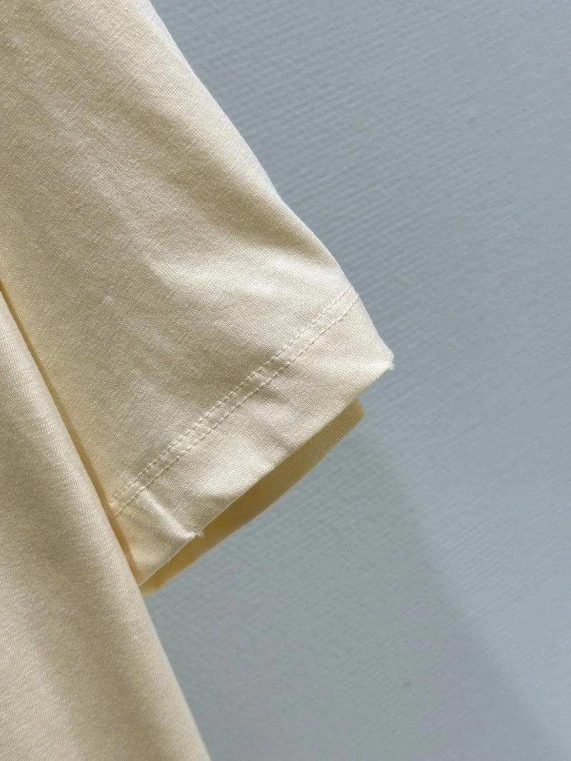 Economical Unclassified Brand T-Shirts