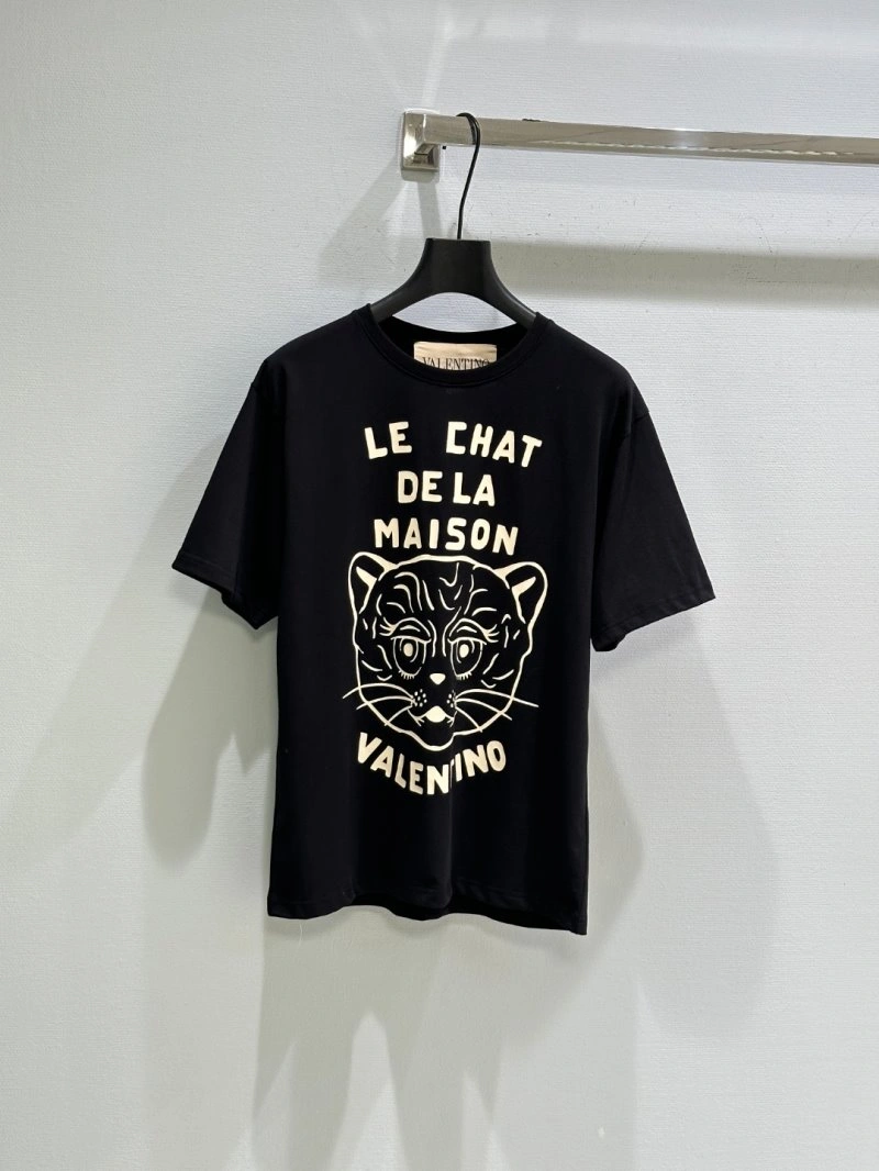Unclassified Brand T-Shirts