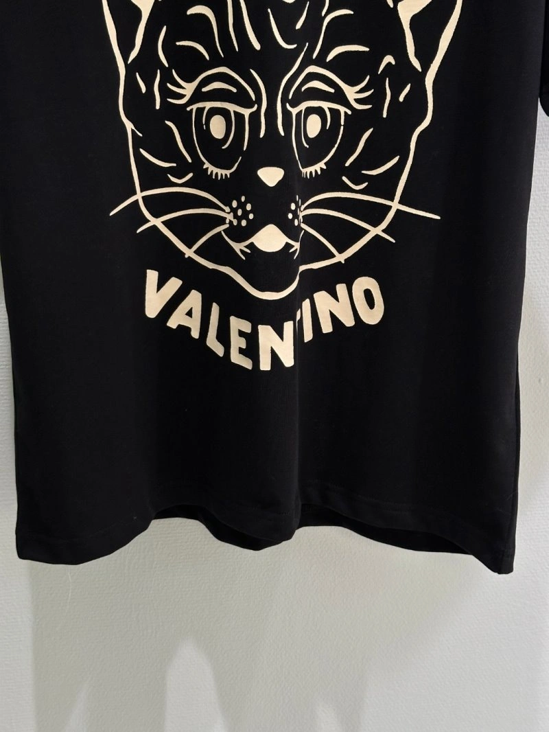 Budget-friendly Unclassified Brand T-Shirts