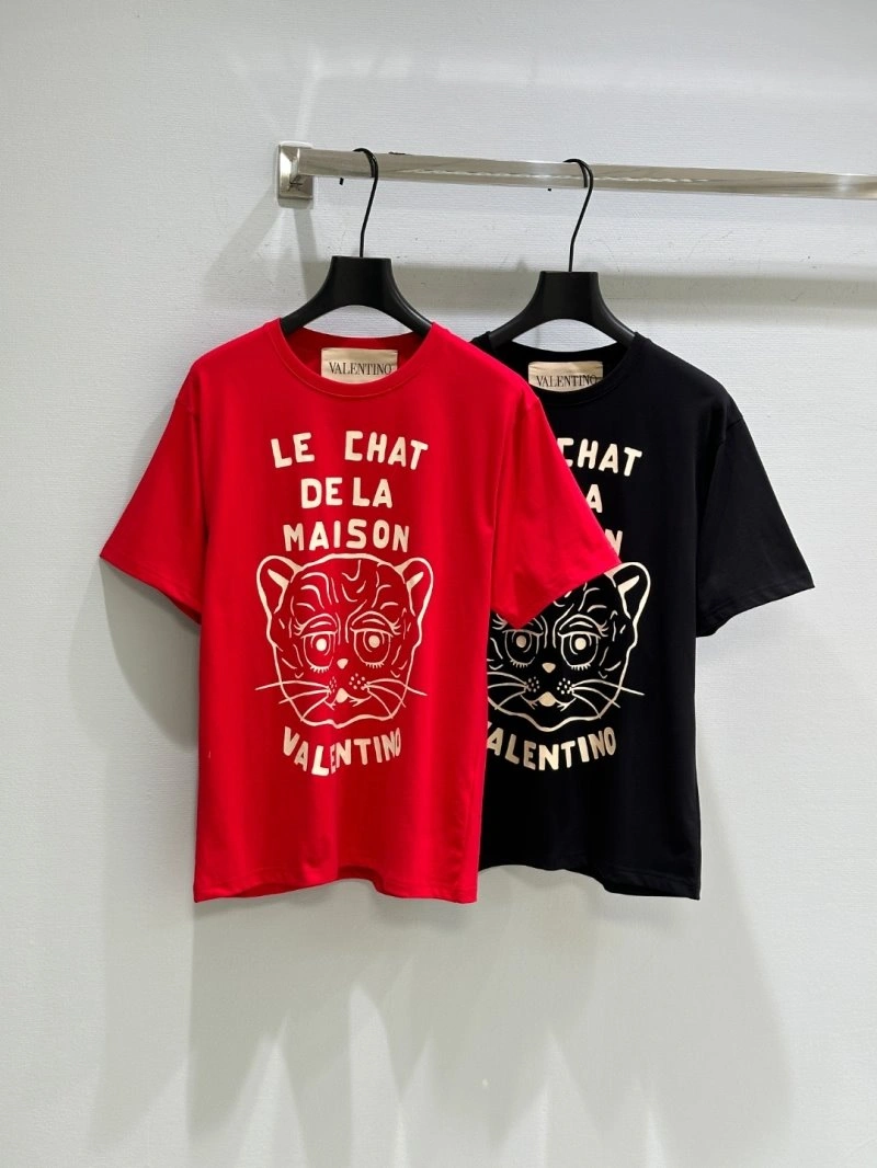 Unclassified Brand T-Shirts