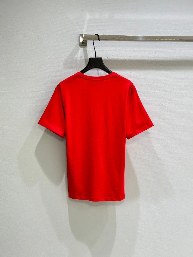 Accurate model Unclassified Brand T-Shirts