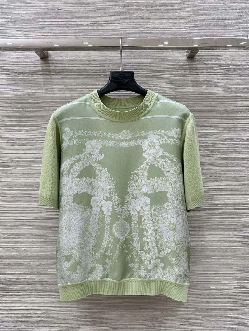 Unclassified Brand T-Shirts