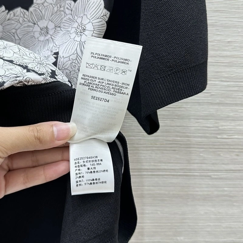 Real Unclassified Brand T-Shirts