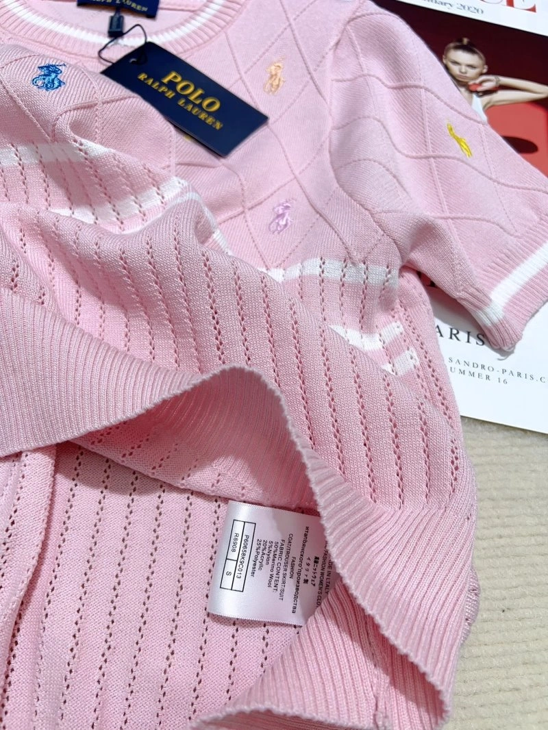 Cut-rate Unclassified Brand T-Shirts