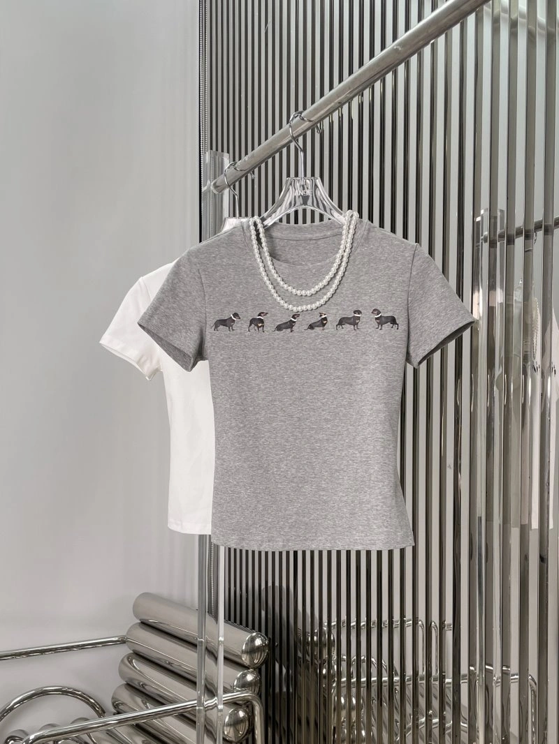 Unclassified Brand T-Shirts