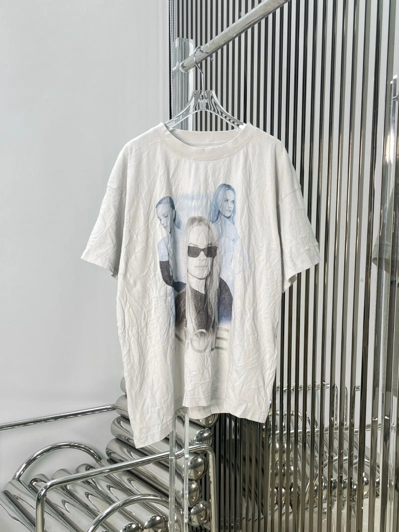 Unclassified Brand T-Shirts