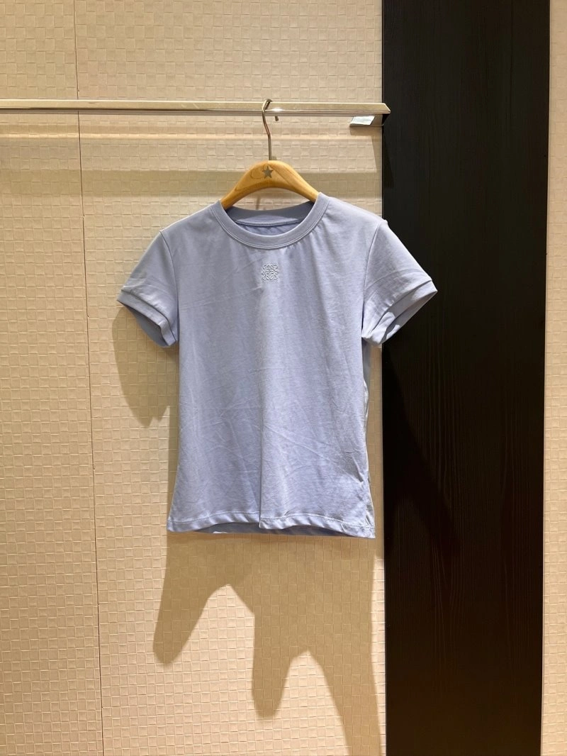 Unclassified Brand T-Shirts