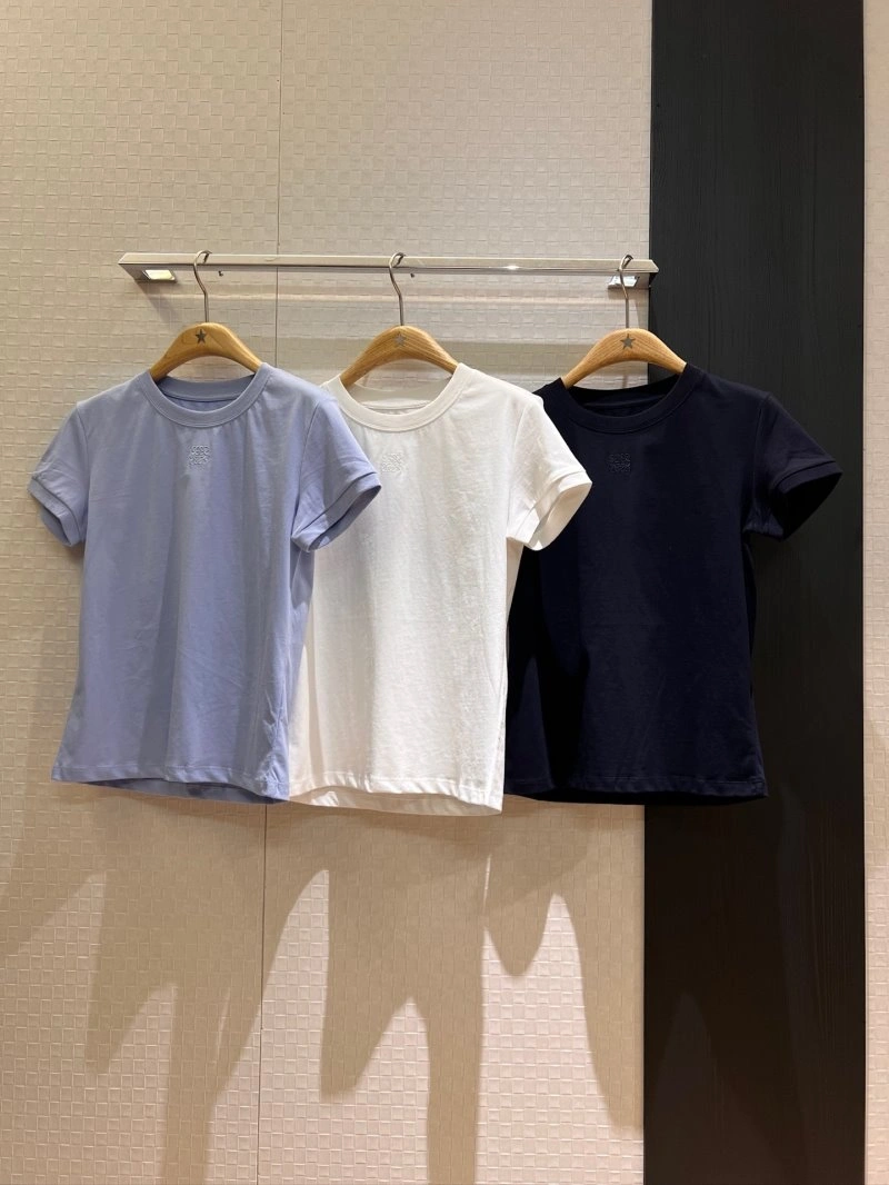 Cut-rate Unclassified Brand T-Shirts