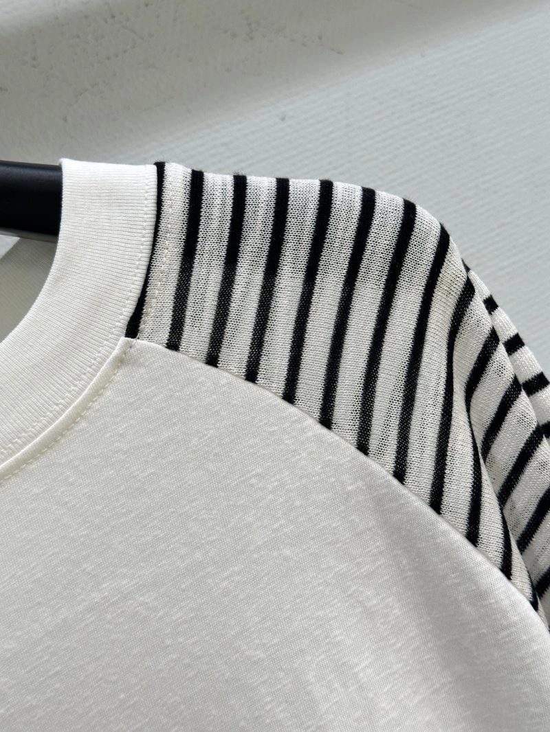 Top mirror Unclassified Brand T-Shirts