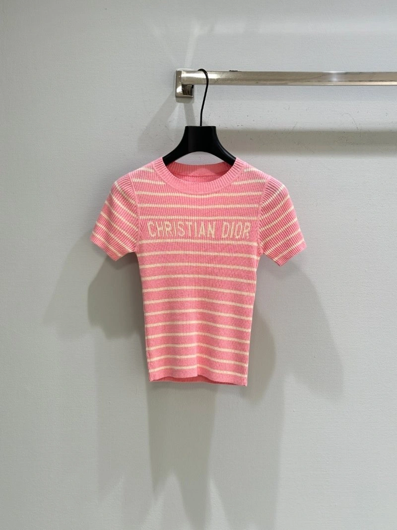 Unclassified Brand T-Shirts
