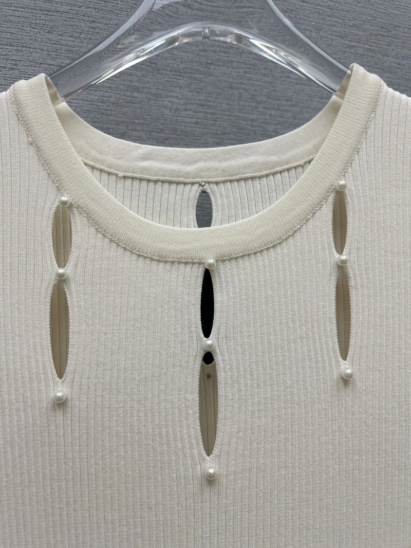 Reasonably priced Unclassified Brand T-Shirts