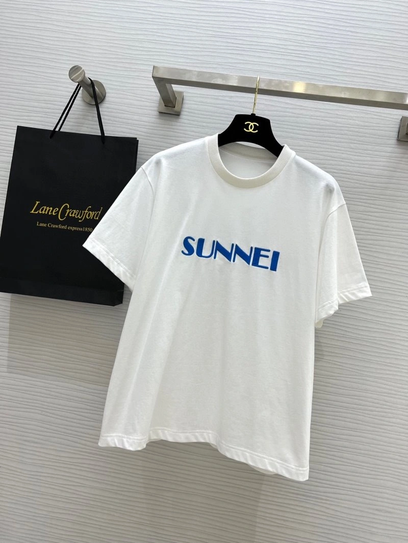 Unclassified Brand T-Shirts