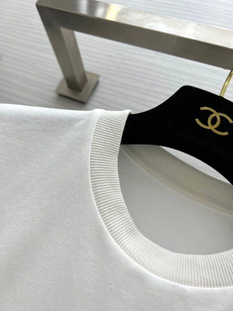 Inexpensive Unclassified Brand T-Shirts