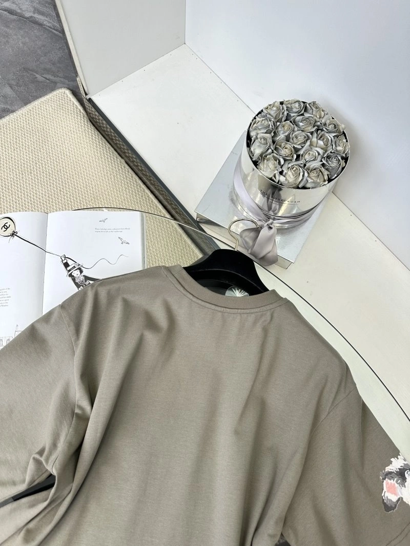 Reasonably priced Unclassified Brand T-Shirts