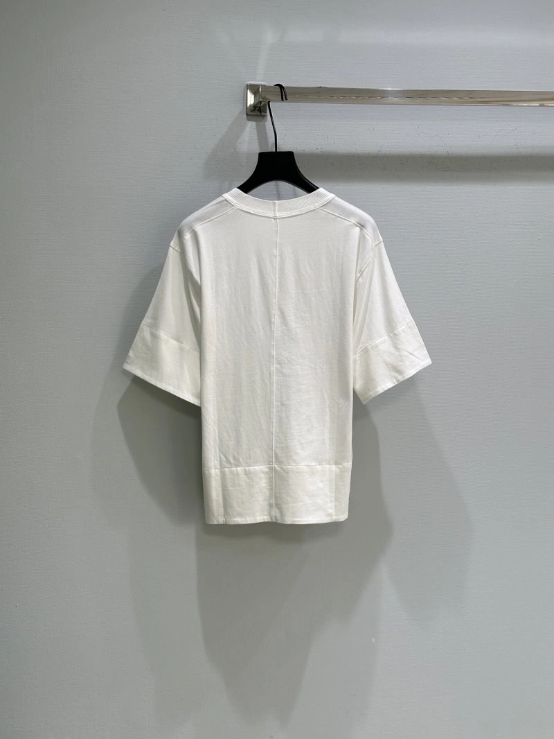 Accurate model Unclassified Brand T-Shirts