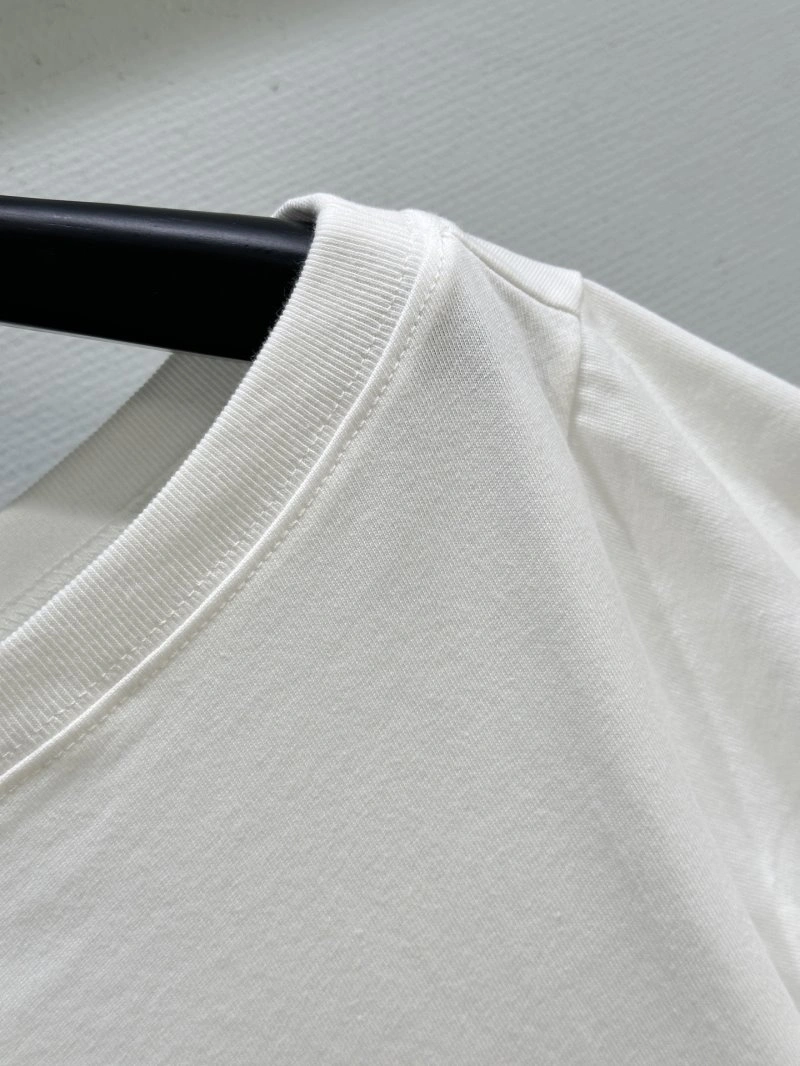 Top mirror Unclassified Brand T-Shirts